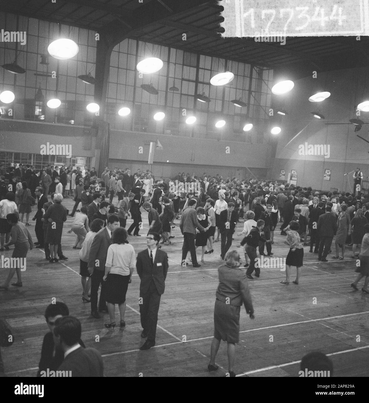 Liberation ball hi-res stock photography and images - Alamy