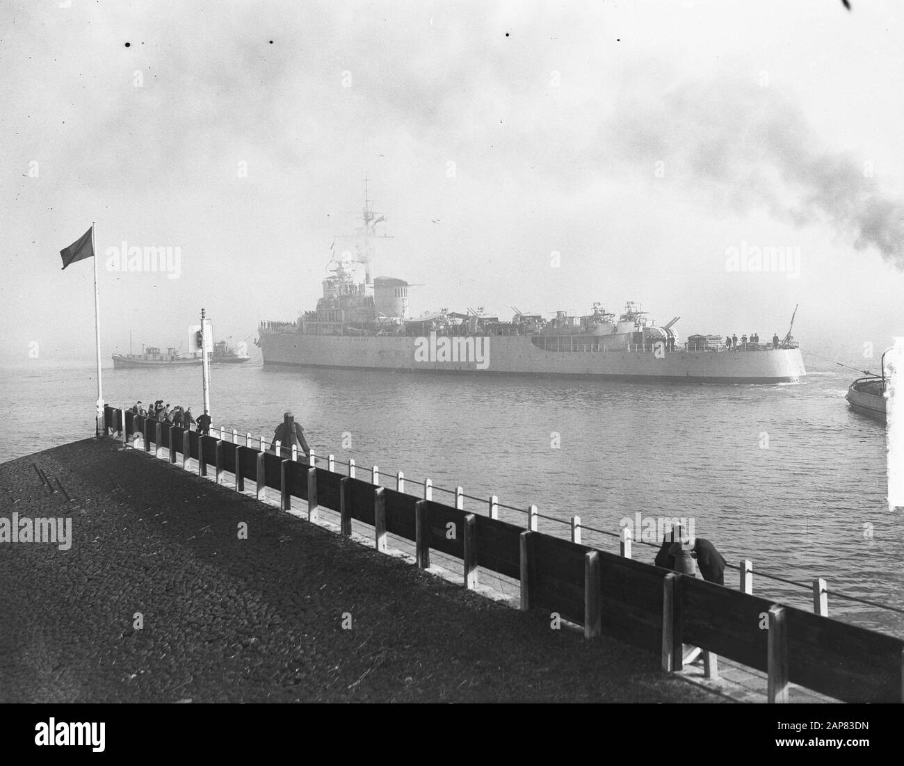 13 october 1949 Black and White Stock Photos & Images - Alamy