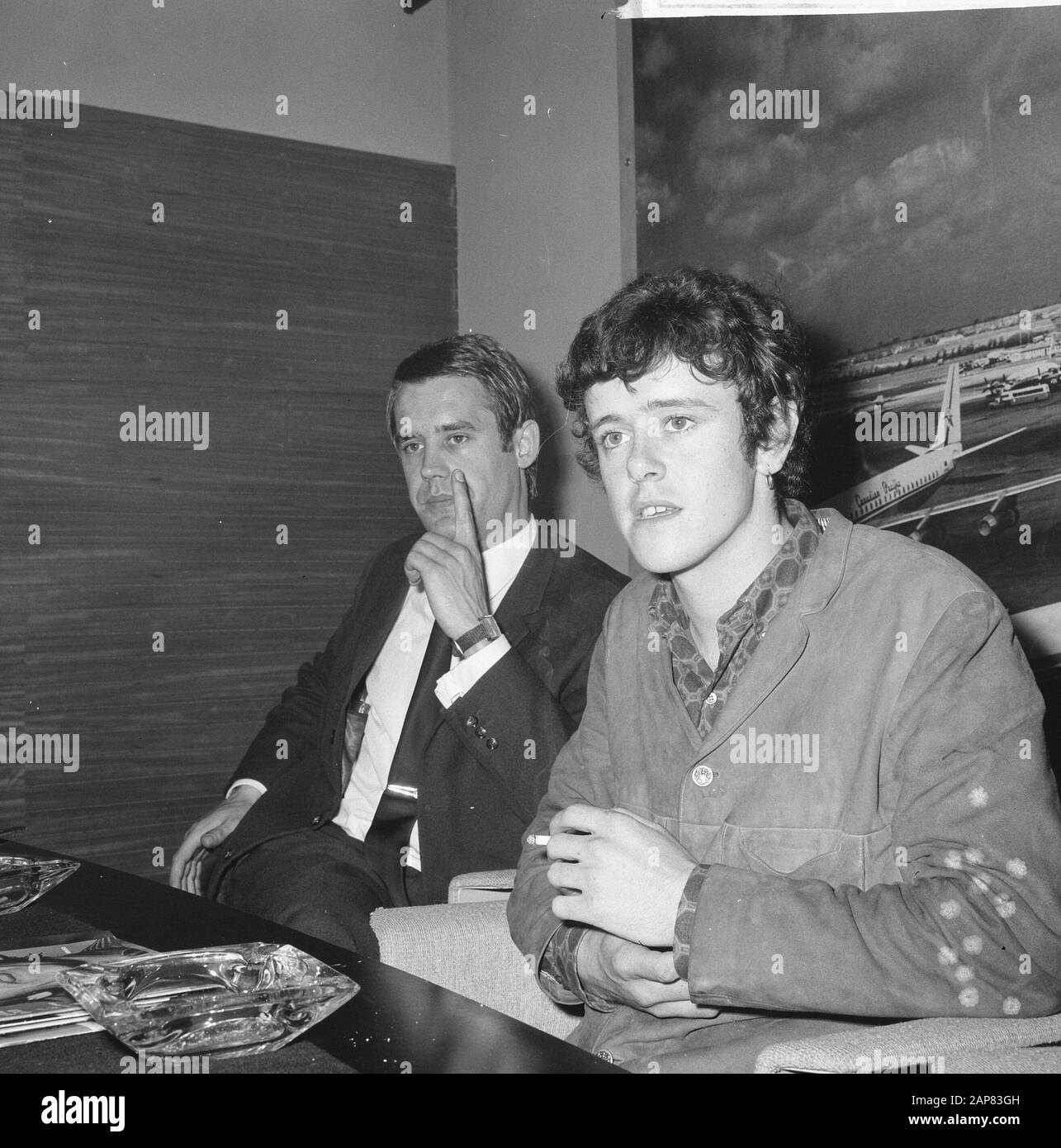 Donovan leitch folk singer hi-res stock photography and images - Alamy