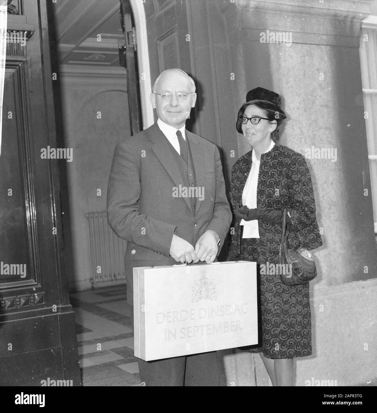 Third Tuesday in September, Minister Vondeling with briefcase, next to ...