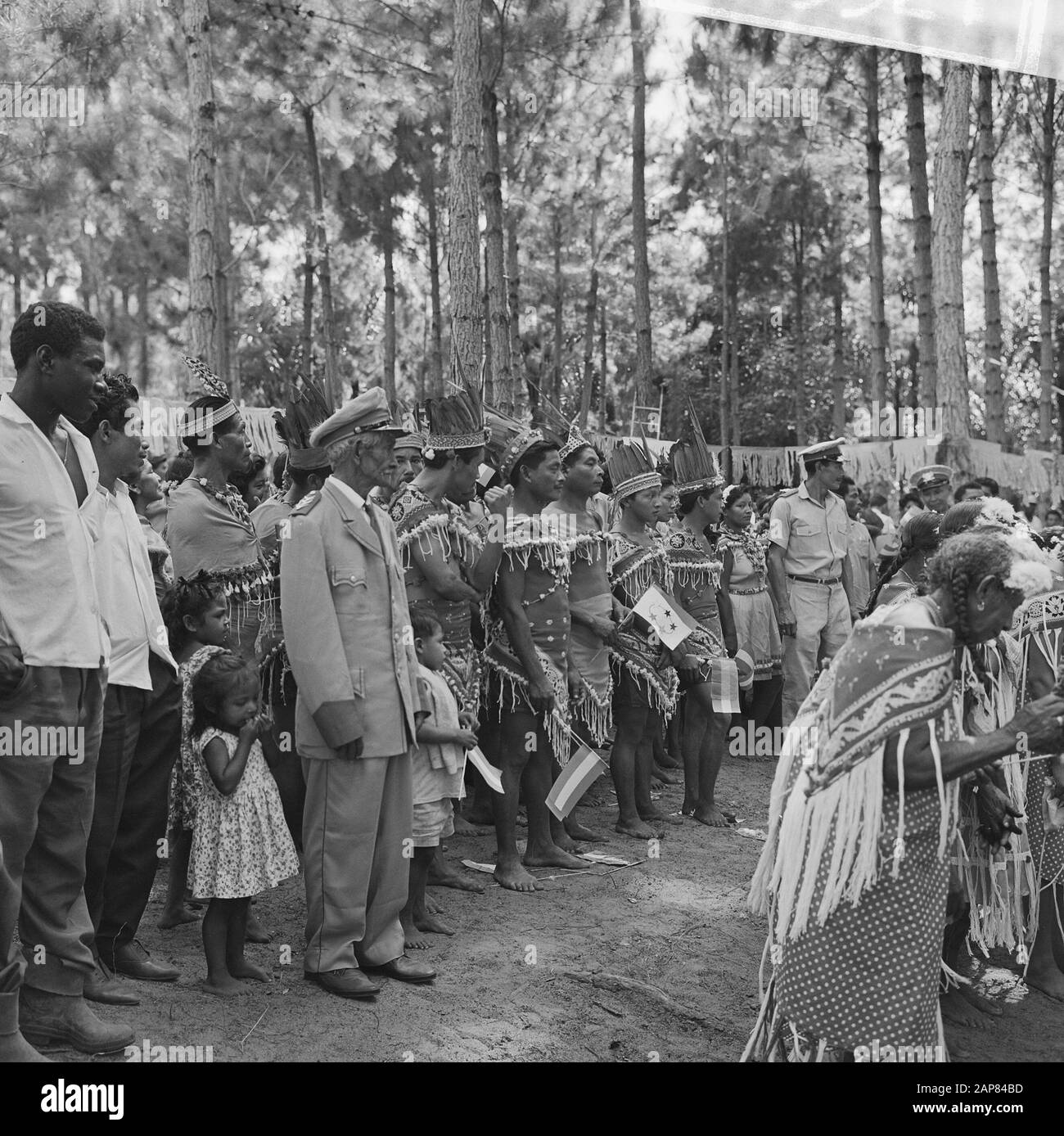 Queen Juliana and Prince Bernhard visiting Suriname Description ...