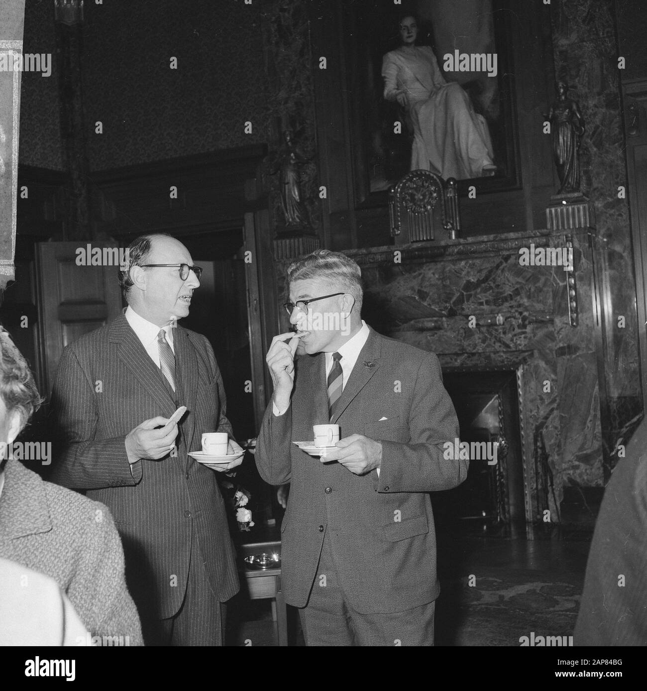 Hall of the ambassadors hi-res stock photography and images - Alamy