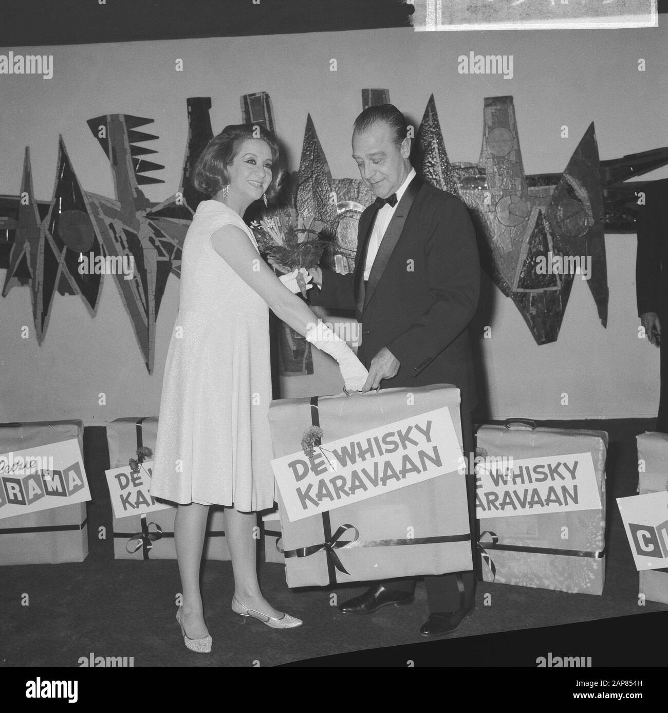 Actress conny stuart hi-res stock photography and images - Alamy