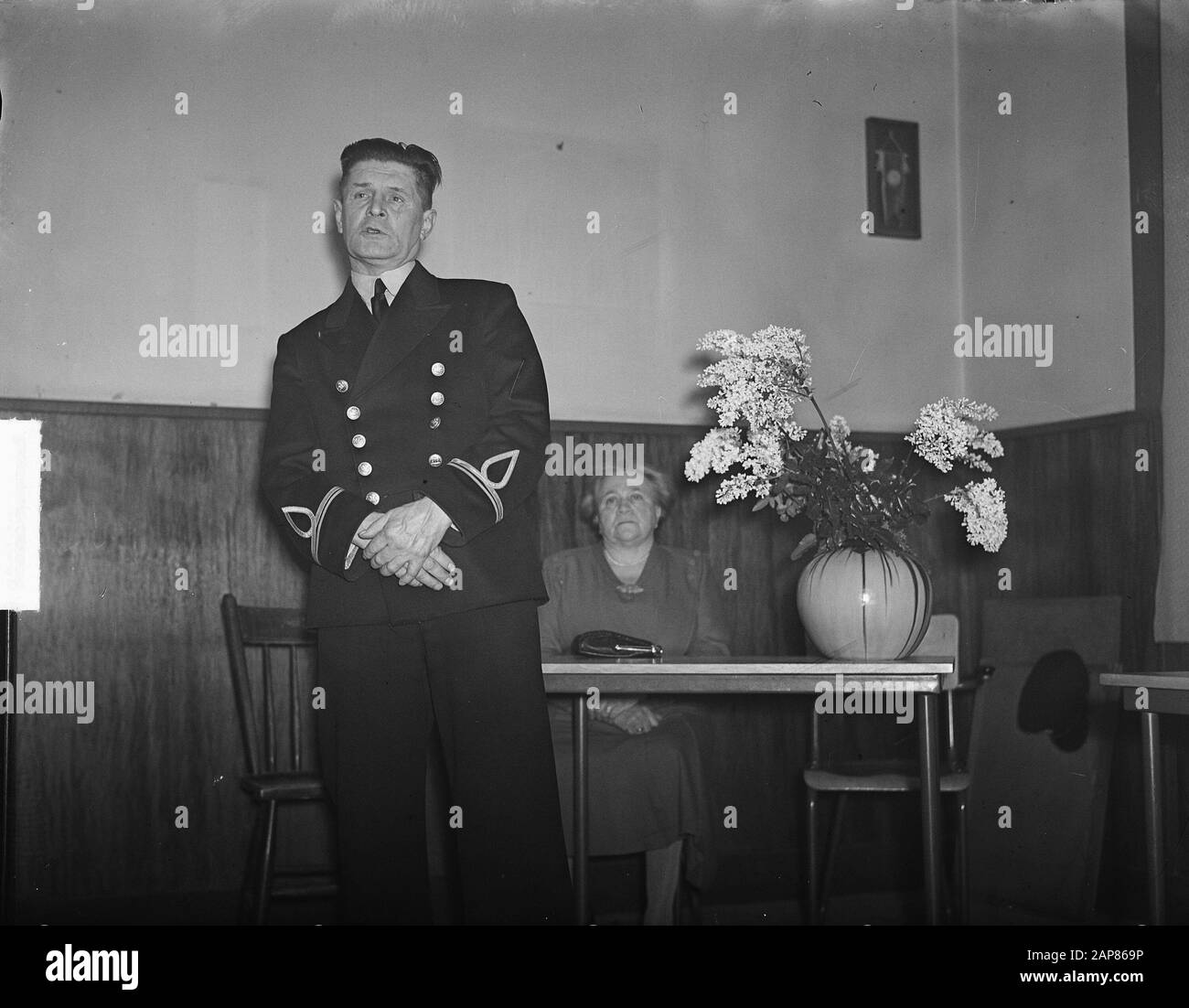 Service timeline Black and White Stock Photos & Images - Alamy