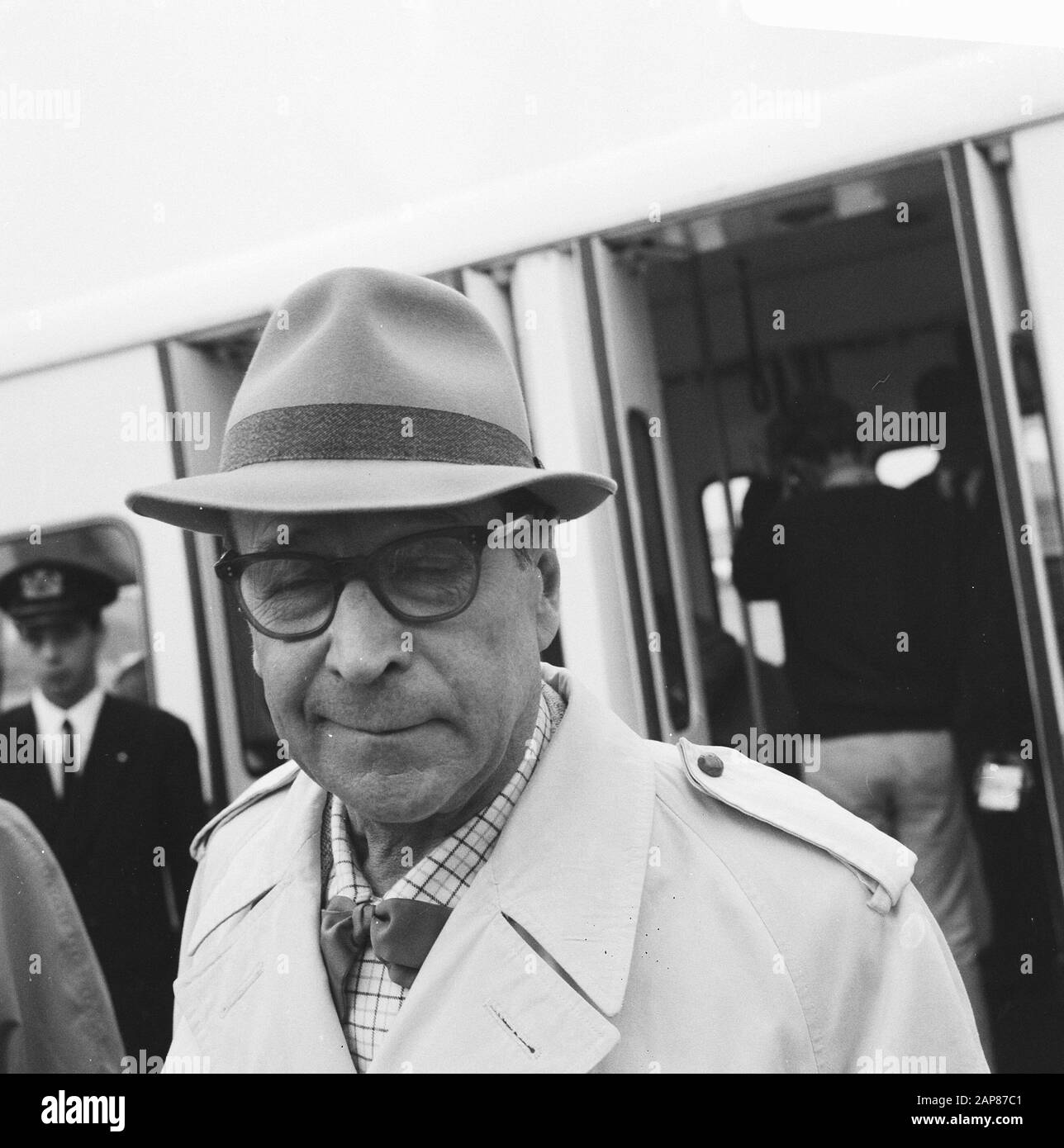 Detective writer hi-res stock photography and images - Alamy
