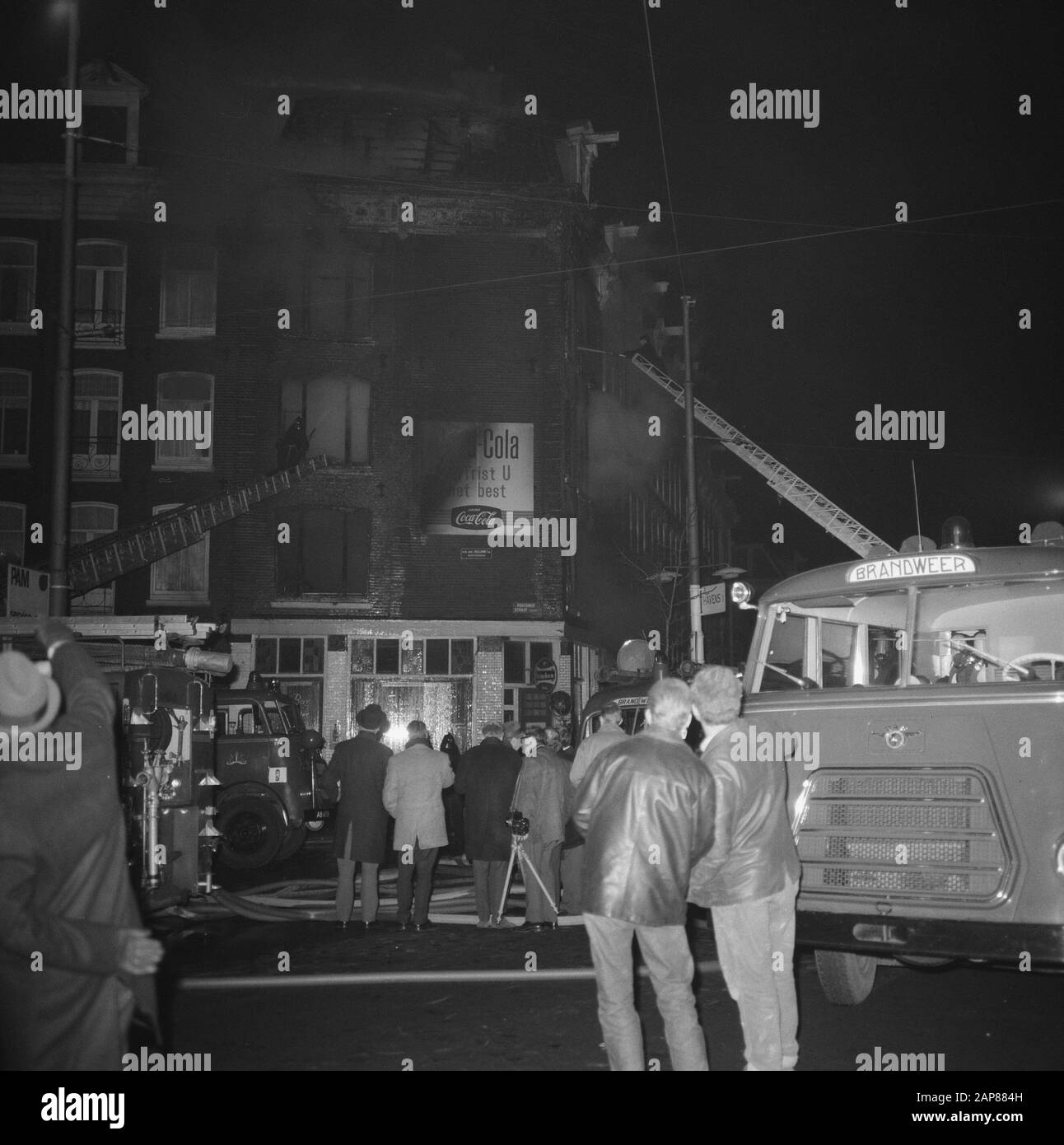 15 february 1968 hi-res stock photography and images - Alamy