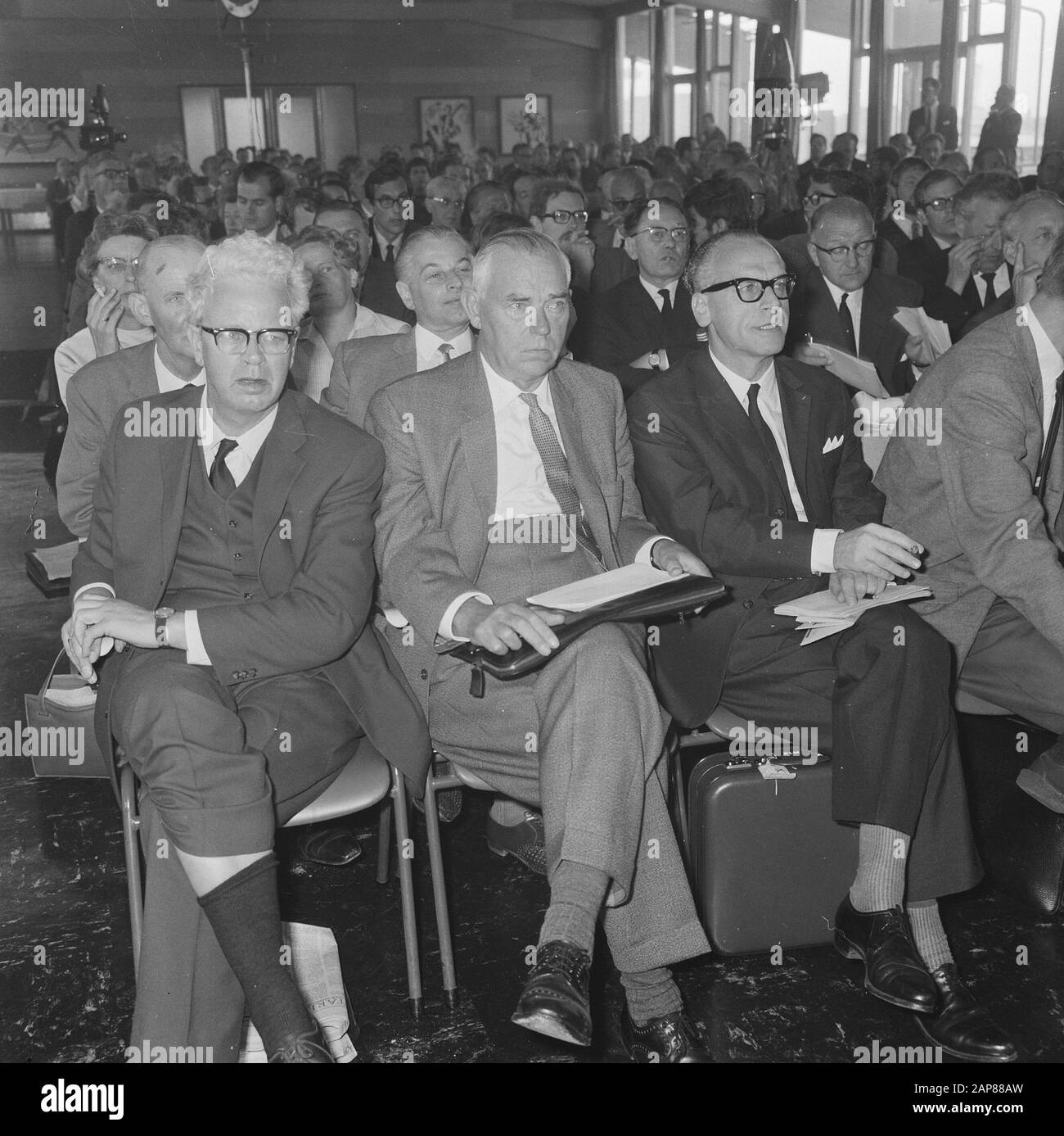 Pvda mrs Black and White Stock Photos & Images - Alamy