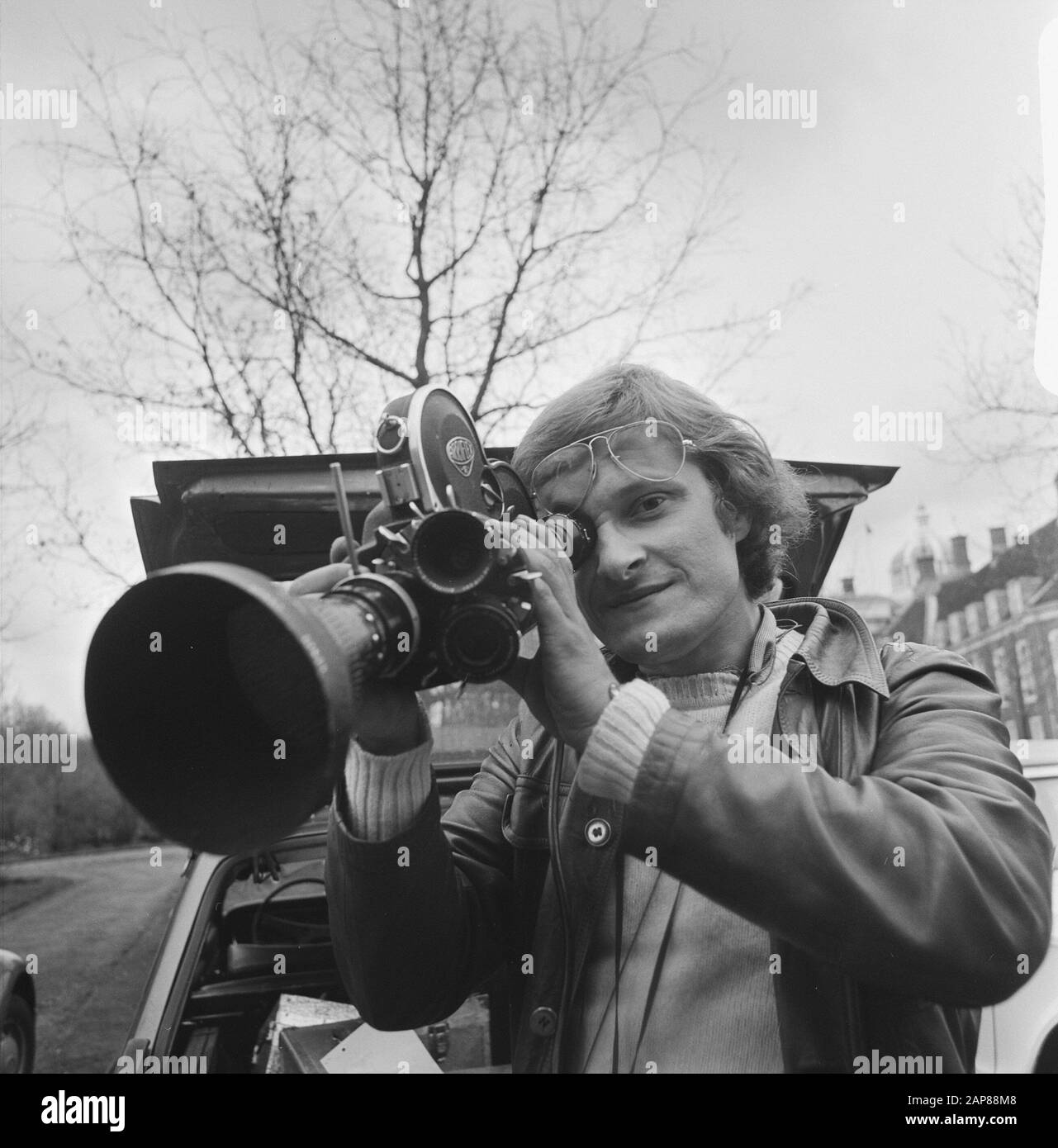Tv cameramen film the action hi-res stock photography and images - Alamy