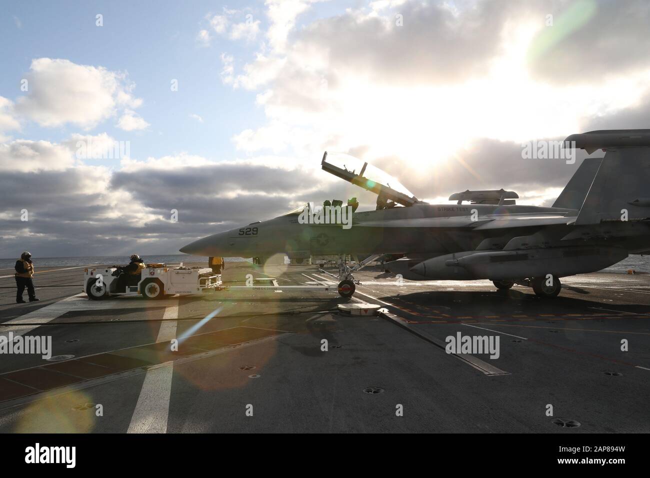 Uss indra hi-res stock photography and images - Alamy