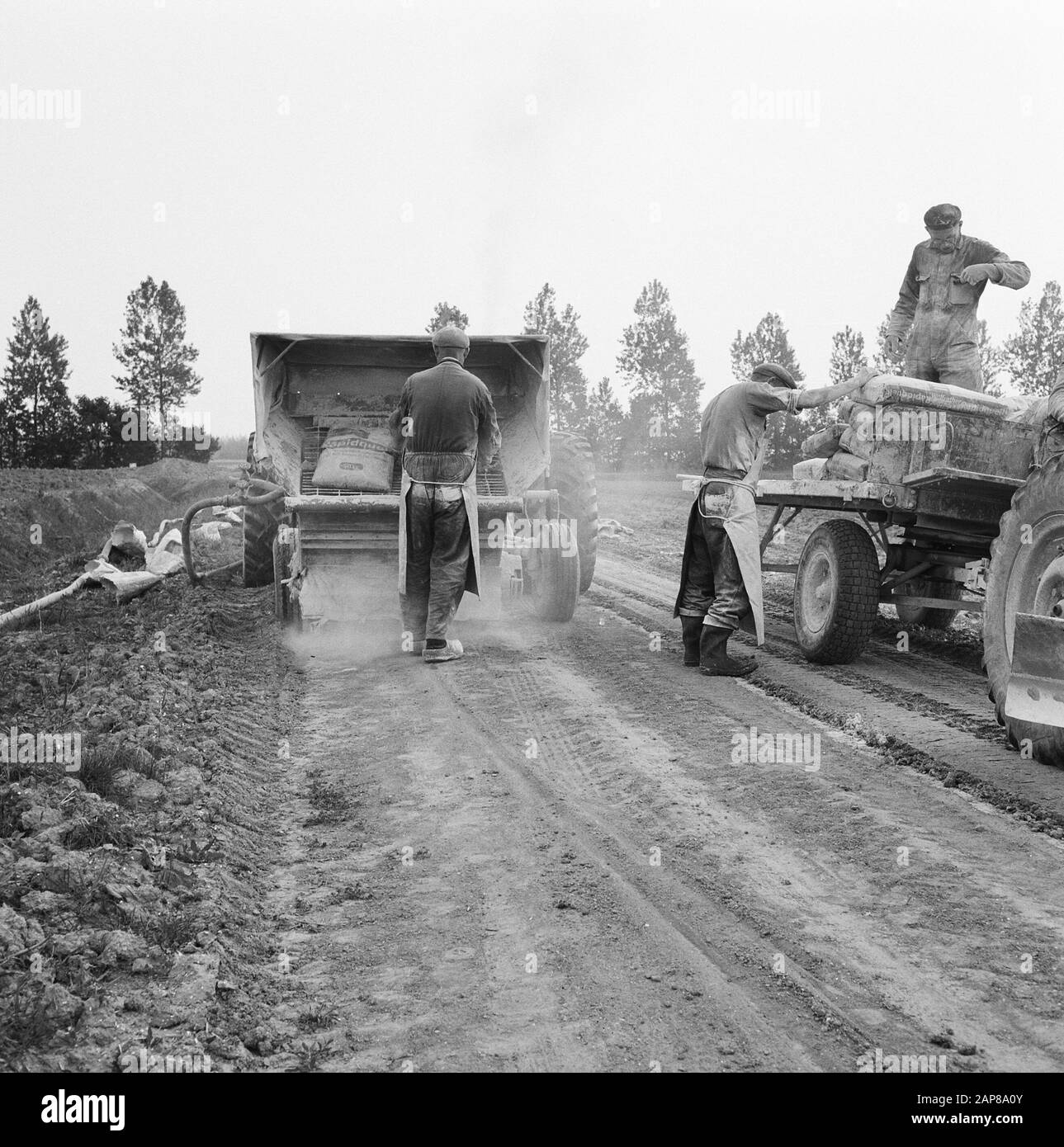 1960s road construction Black and White Stock Photos & Images - Alamy