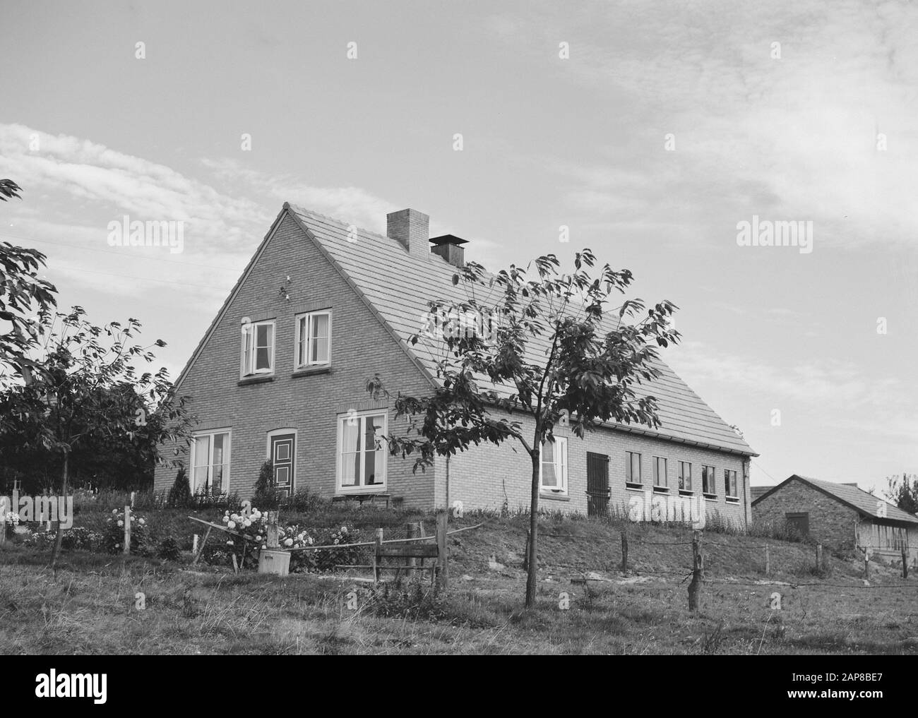 Farmhouse family Kaal te Groesbeek Date: september 1952 Location ...