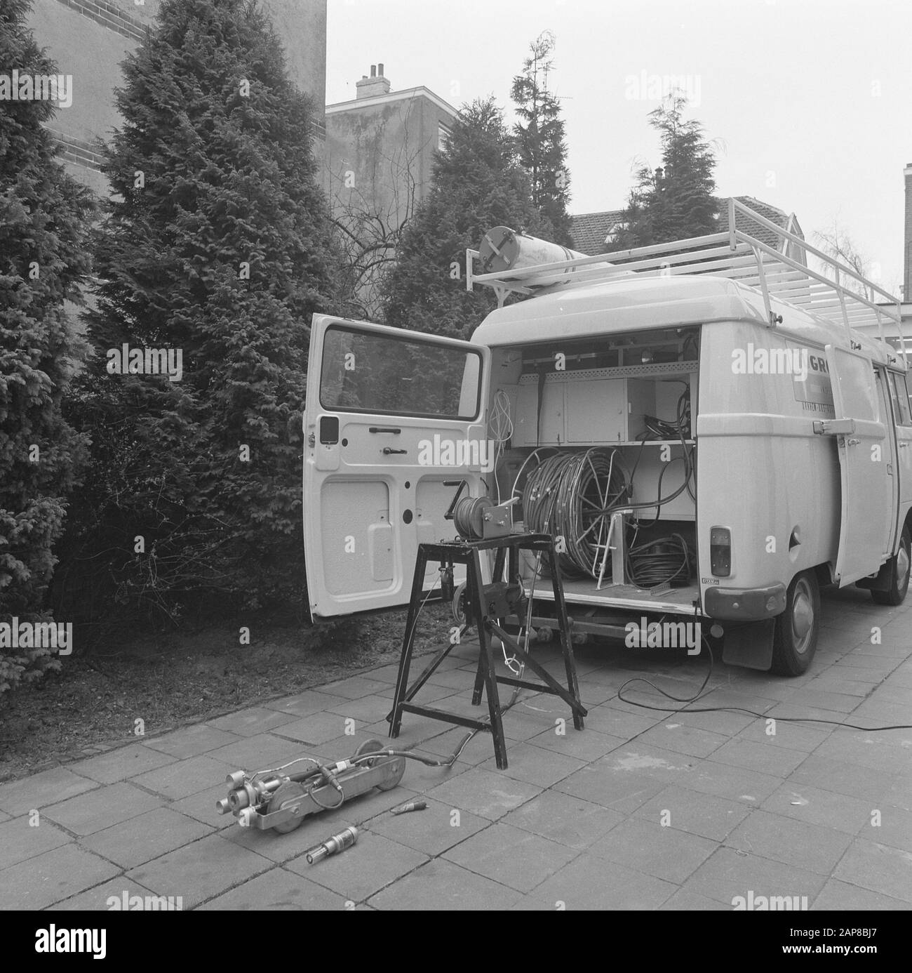 Control sewerage systems using cameras Date: 1973 Location: Arnhem ...