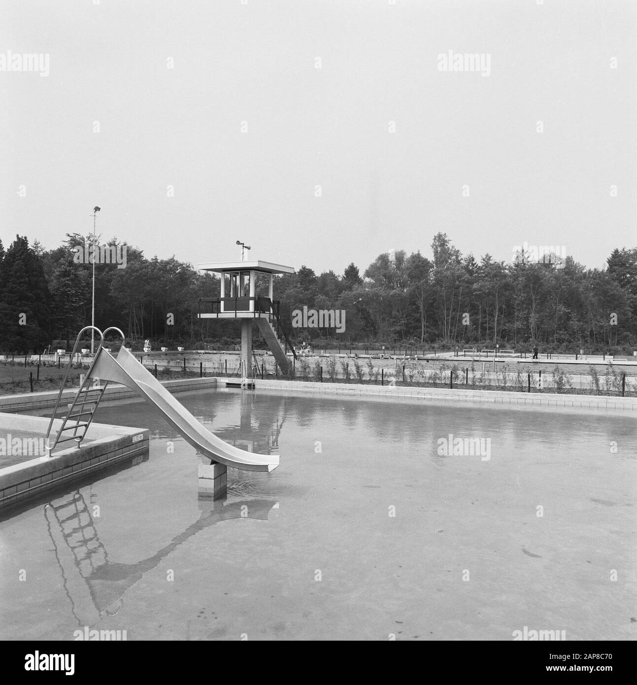 Open air swimming pools Black and White Stock Photos & Images - Alamy