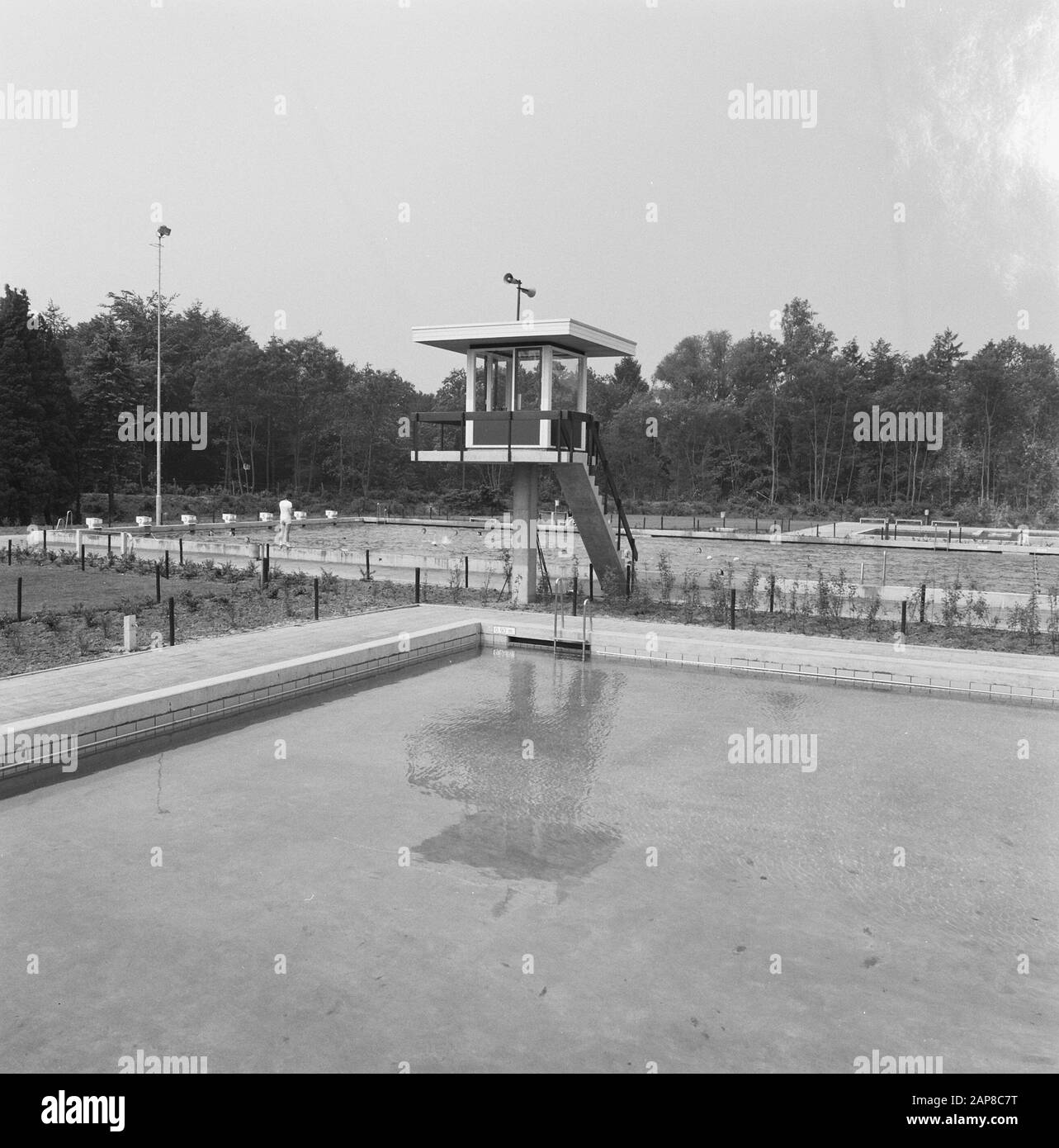 Open air swimming pools Black and White Stock Photos & Images - Alamy