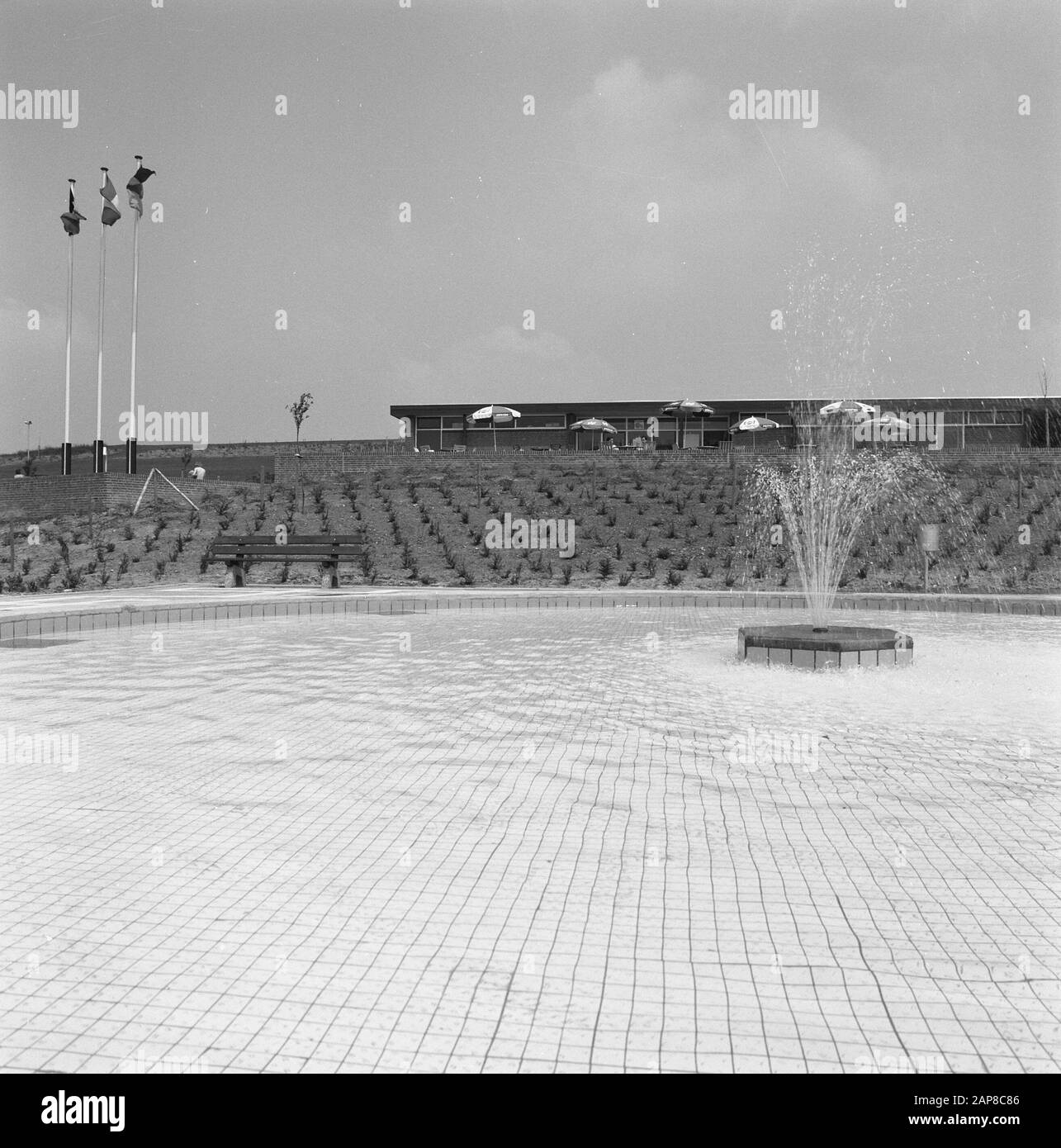 Open air baths hi-res stock photography and images - Alamy