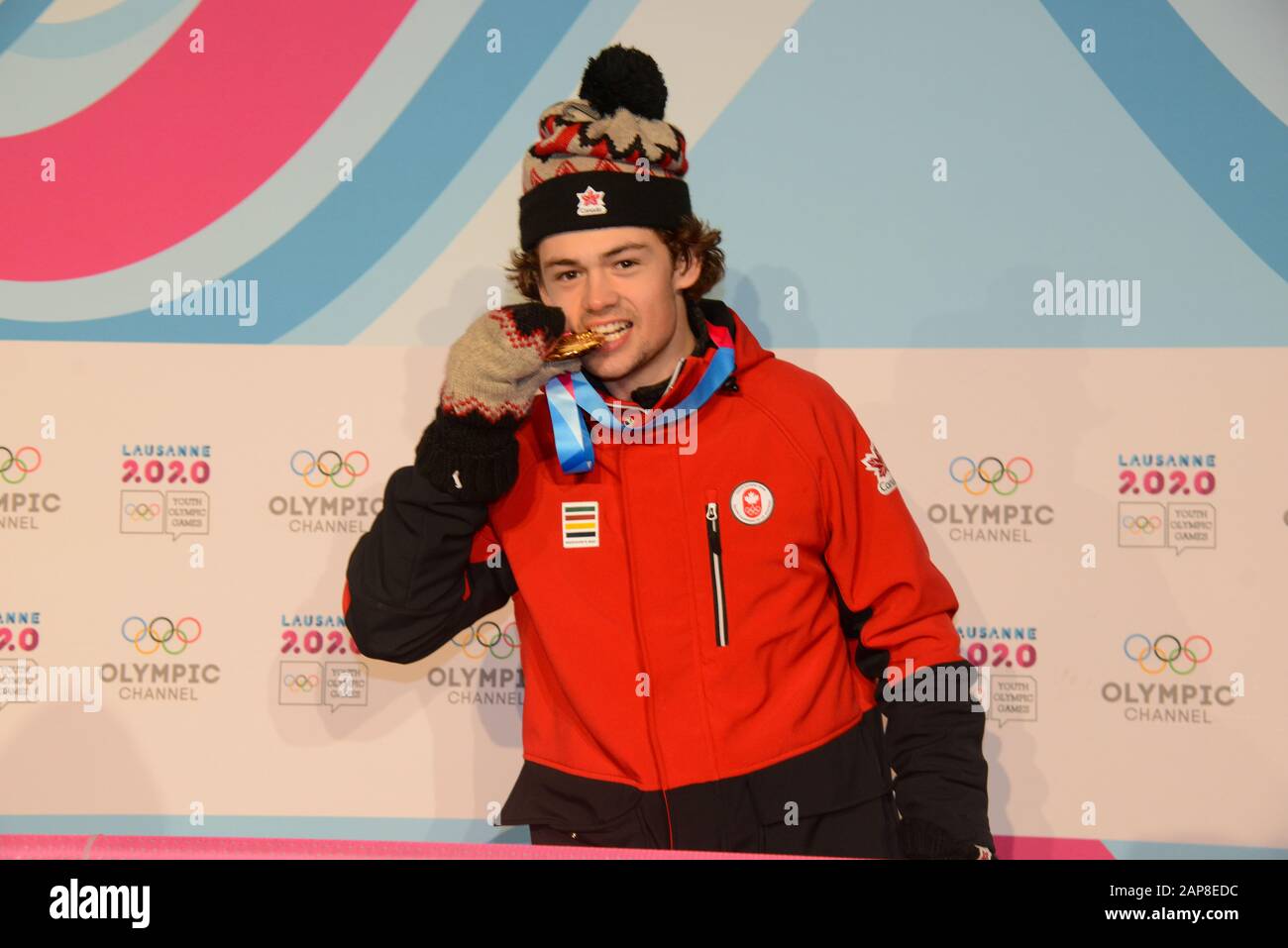 Lausanne, Switzerland. 21st Jan, 2020. Andrew Longino of Canada with ...