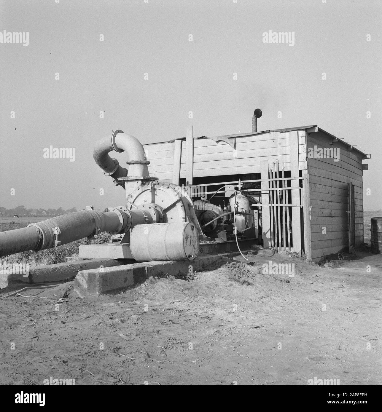 Intermediate stations Black and White Stock Photos & Images - Alamy