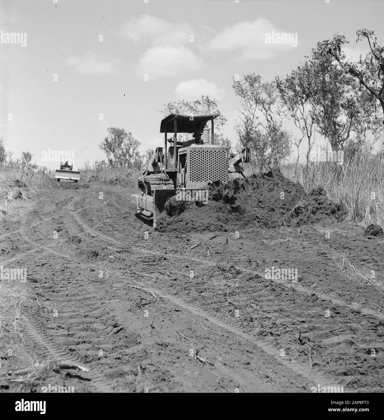 construction roads, workers, machinery, tools Date: undated Keywords ...