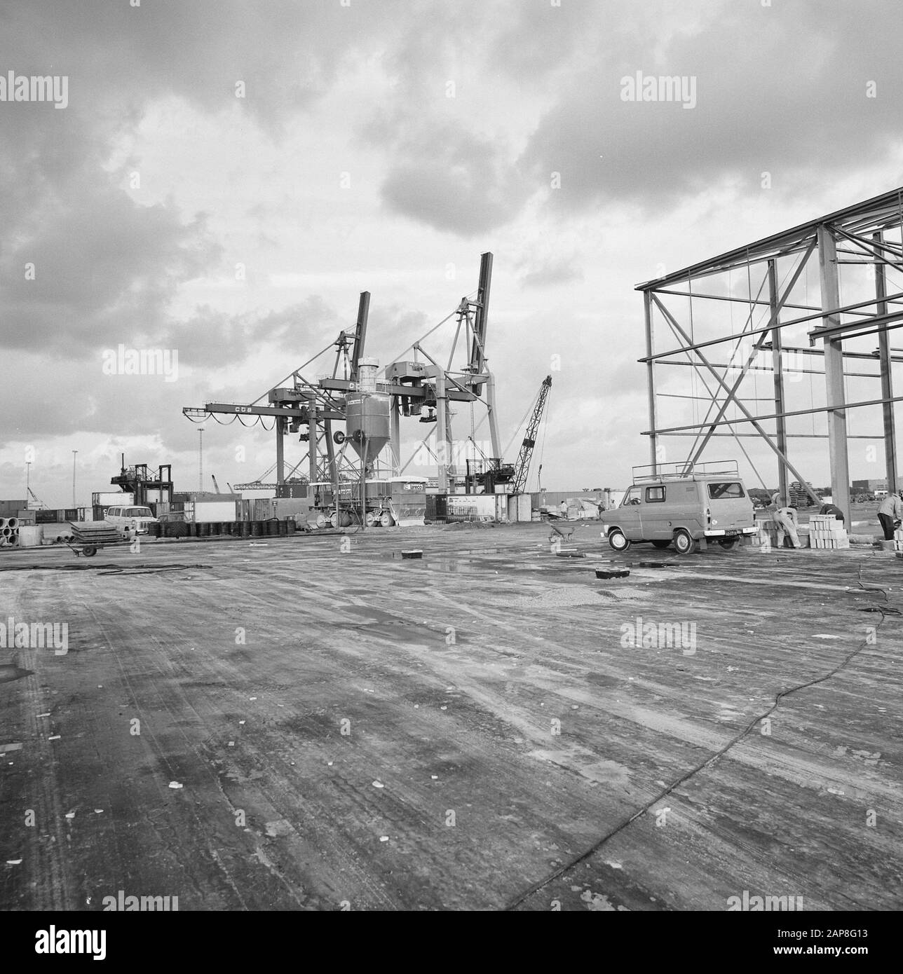 Building construction management team Black and White Stock Photos ...