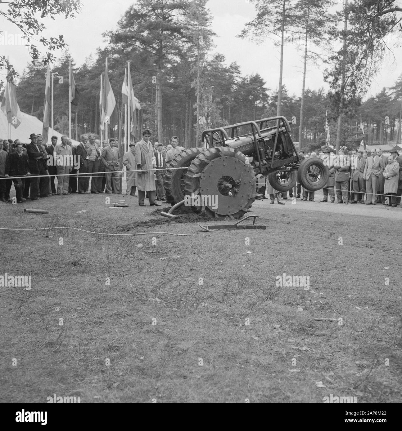 forestry, machinery, tools, demonstrations Date: undated Keywords ...
