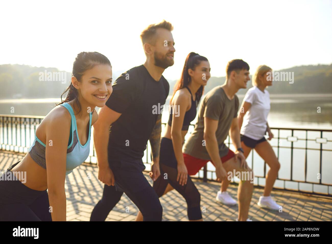 Group running outdoor hi-res stock photography and images - Alamy