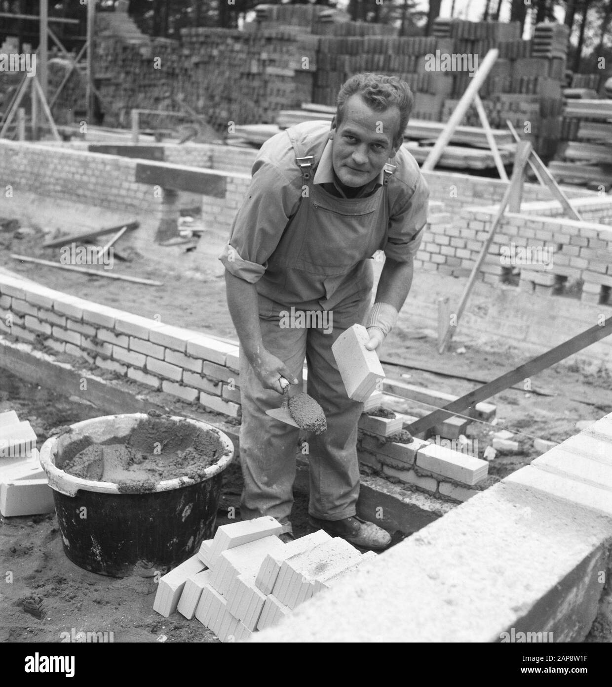 Bricklaying works Black and White Stock Photos & Images - Alamy