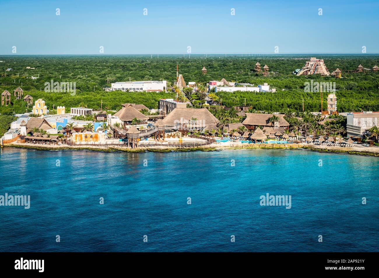 Costa maya cruise port hi-res stock photography and images - Alamy