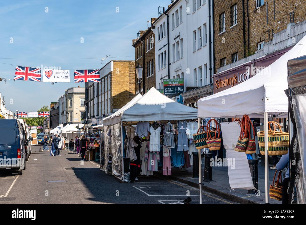 Stalls on portobello road in london hi-res stock photography and images ...