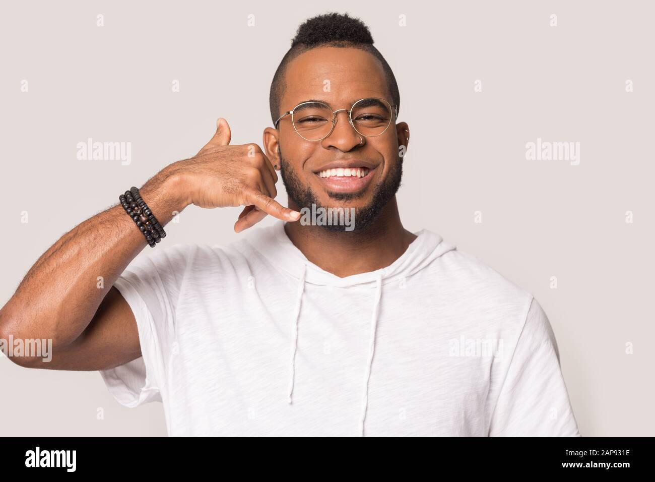 Talk show studio hi-res stock photography and images - Alamy