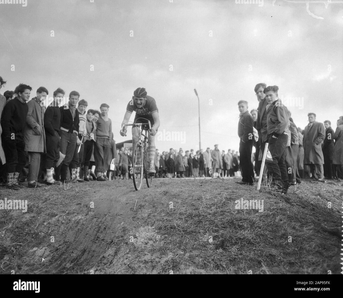 16 february 1958 hi-res stock photography and images - Alamy