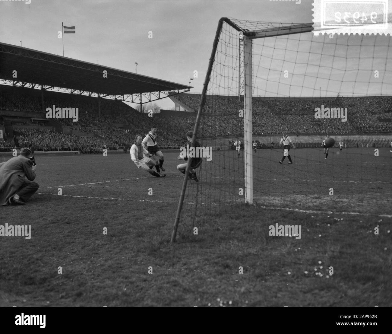 0 2 amsterdam Black and White Stock Photos & Images - Alamy