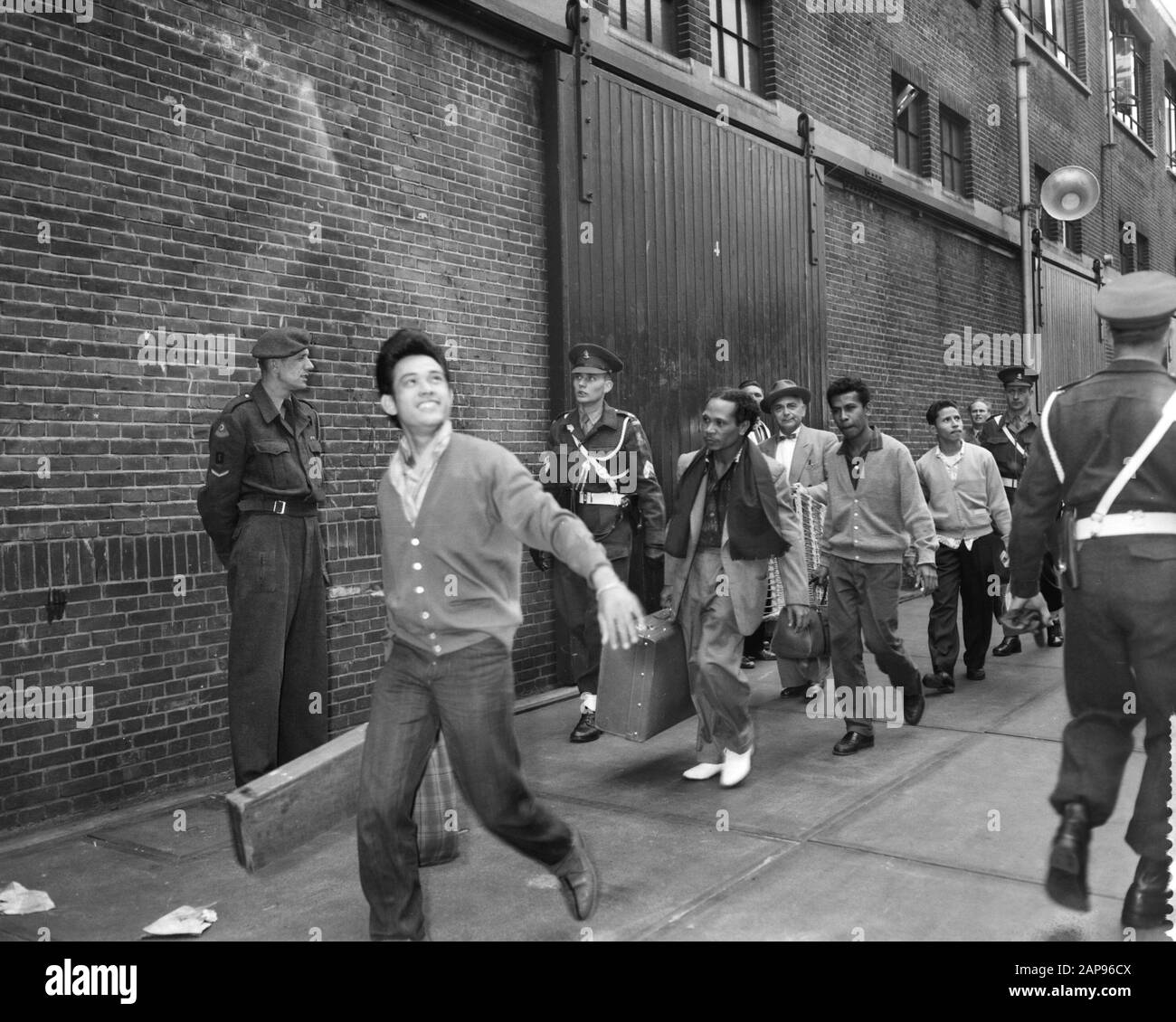 Stowaways in ships hi-res stock photography and images - Alamy