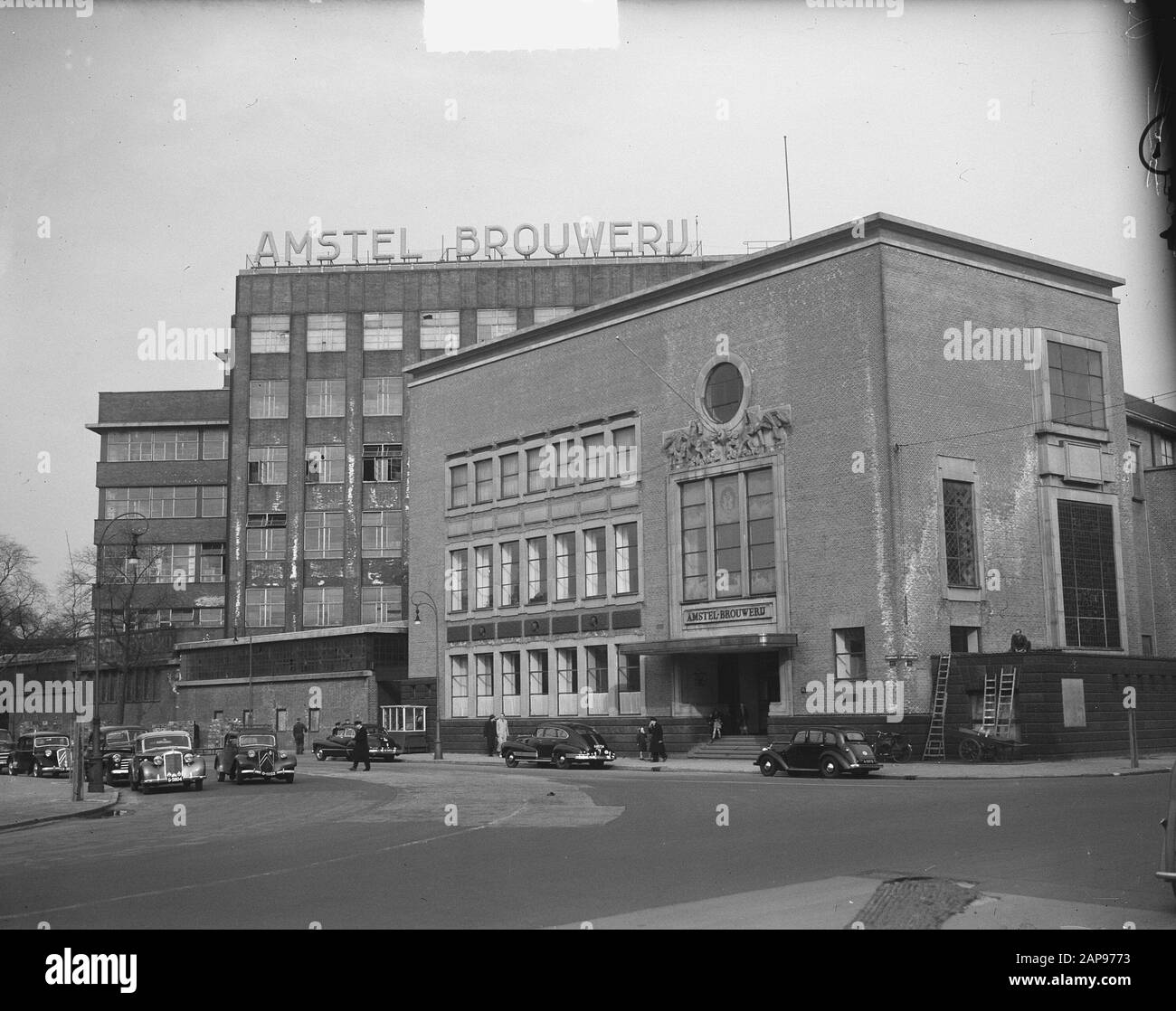 Amstel brewery Black and White Stock Photos & Images - Alamy