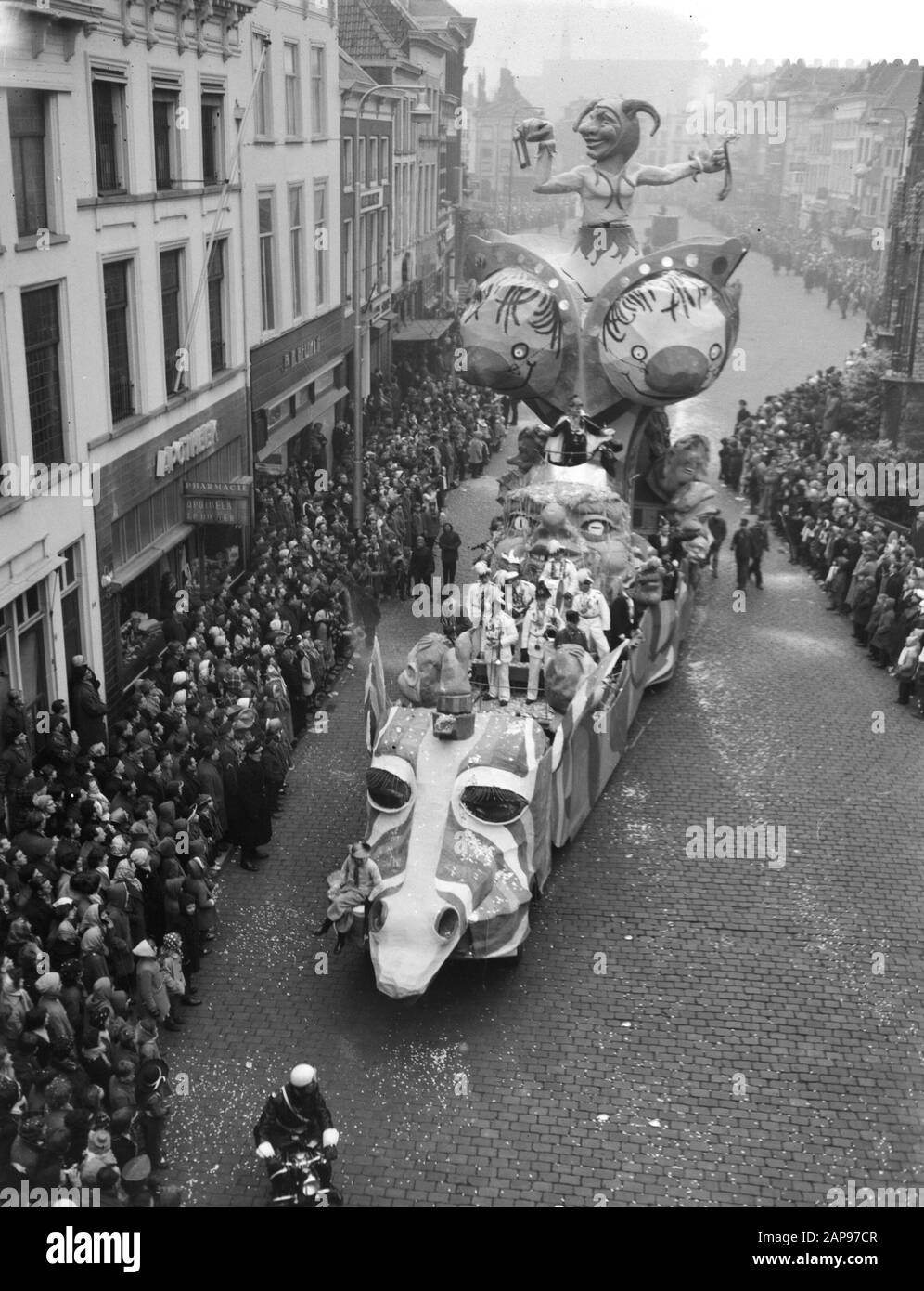 Carnival 1959 hi-res stock photography and images - Alamy
