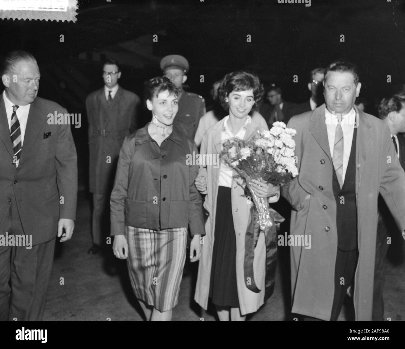 Cast arrival Black and White Stock Photos & Images - Alamy