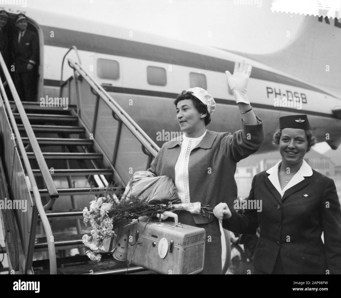 Queen canada 1959 hi-res stock photography and images - Alamy