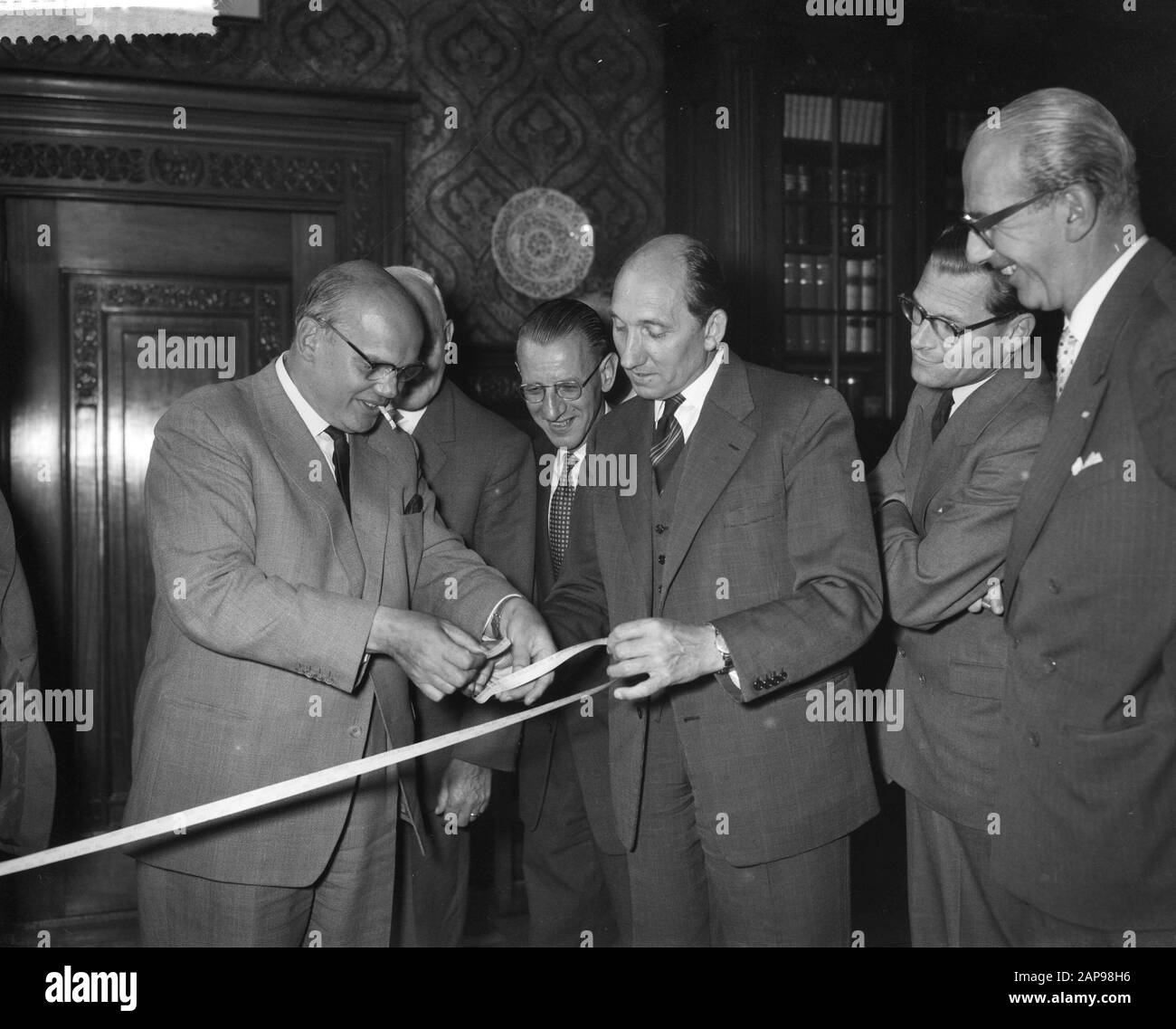 Van heek Black and White Stock Photos & Images - Alamy