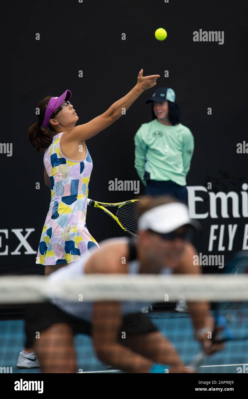 Dolehide tennis hi-res stock photography and images - Alamy