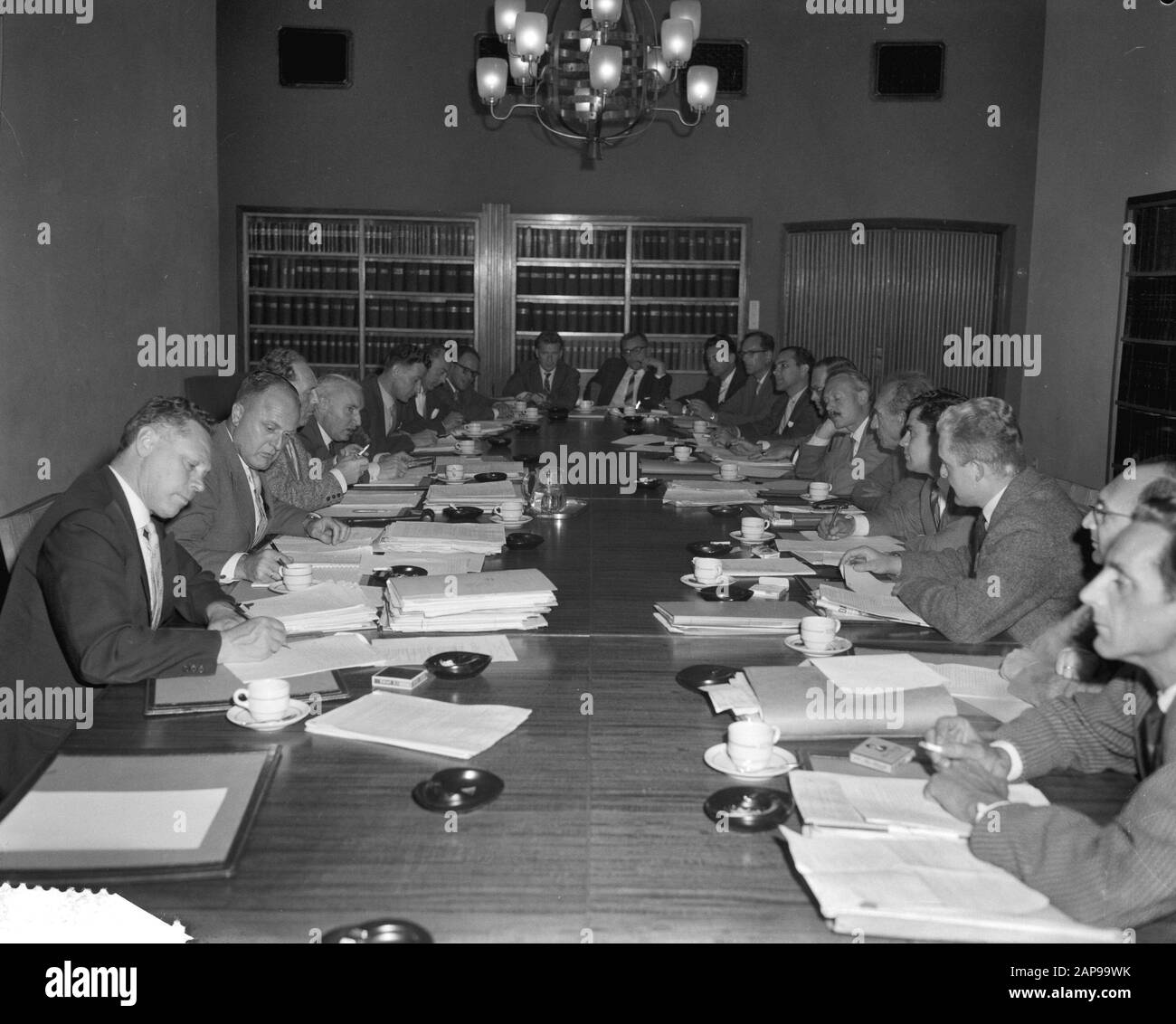 College labor Black and White Stock Photos & Images - Alamy