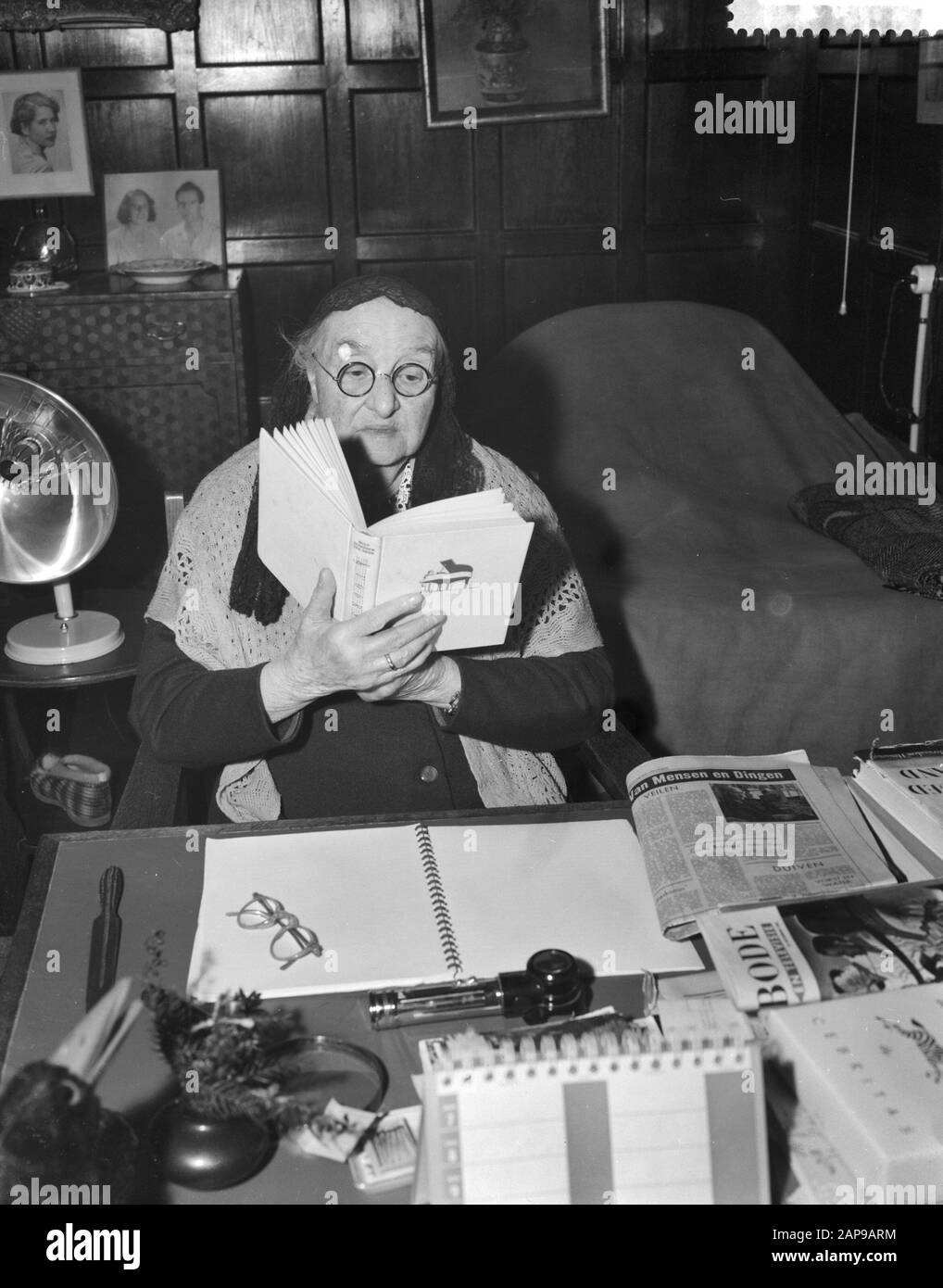 Anna van gogh kaulbach will hi-res stock photography and images - Alamy