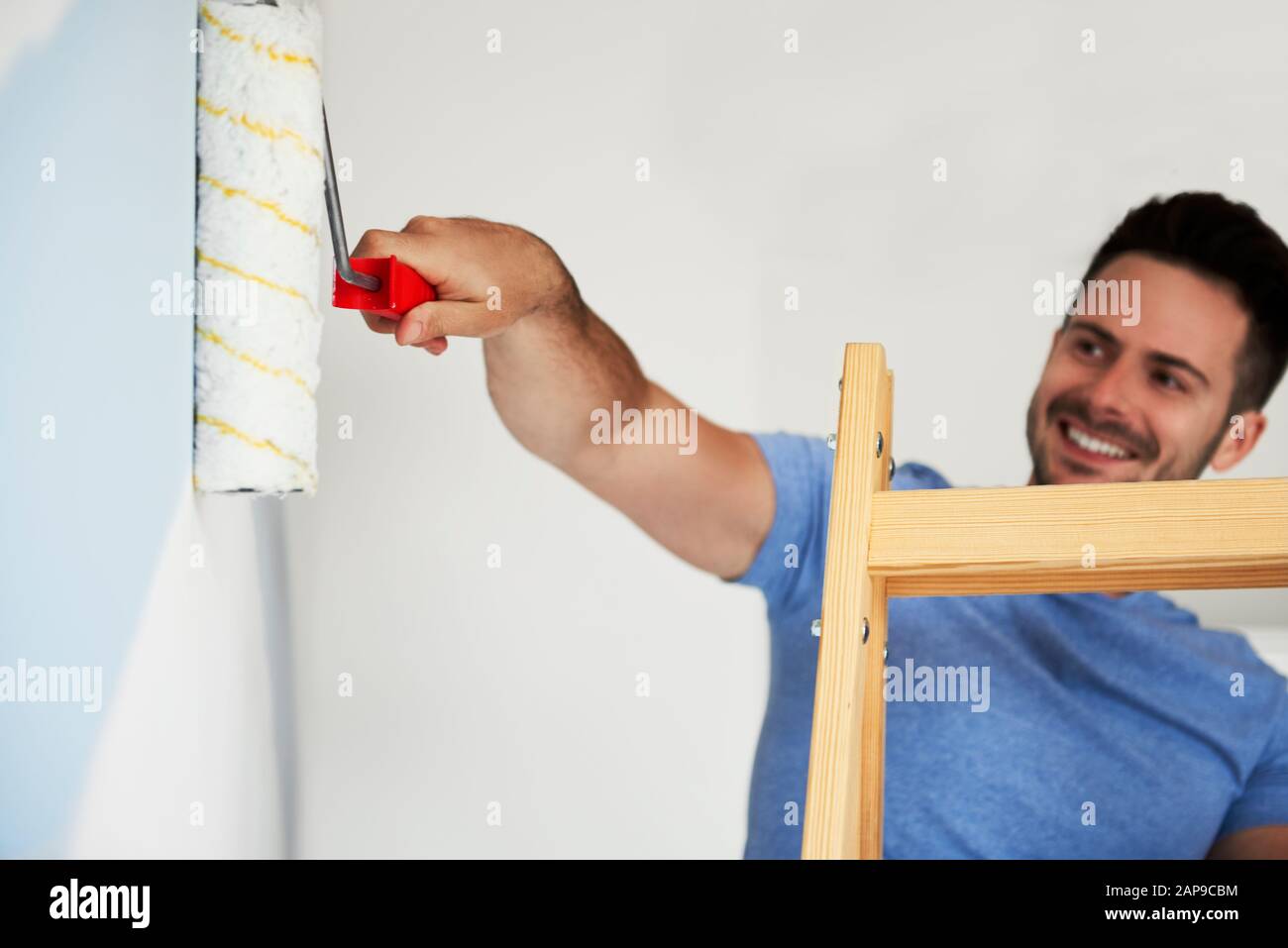Happy at work painting hi-res stock photography and images - Alamy