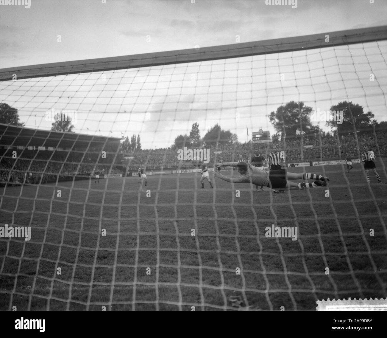 Ajax vs psv 0 0 hi-res stock photography and images - Alamy