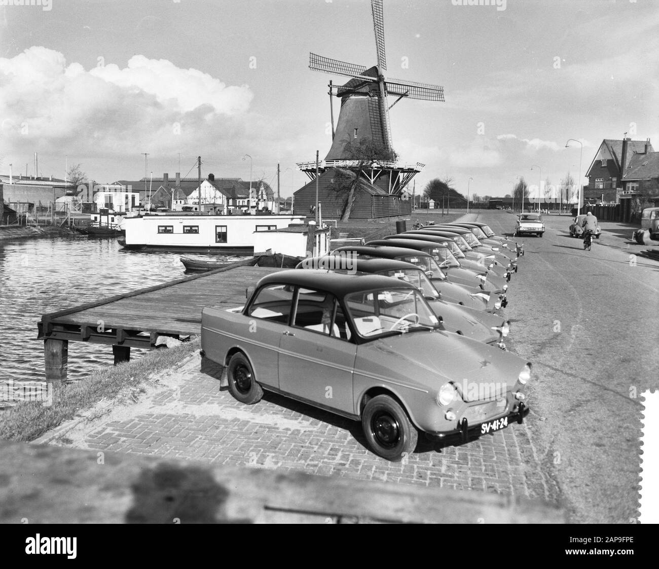 Postal delivery methods Black and White Stock Photos & Images - Alamy