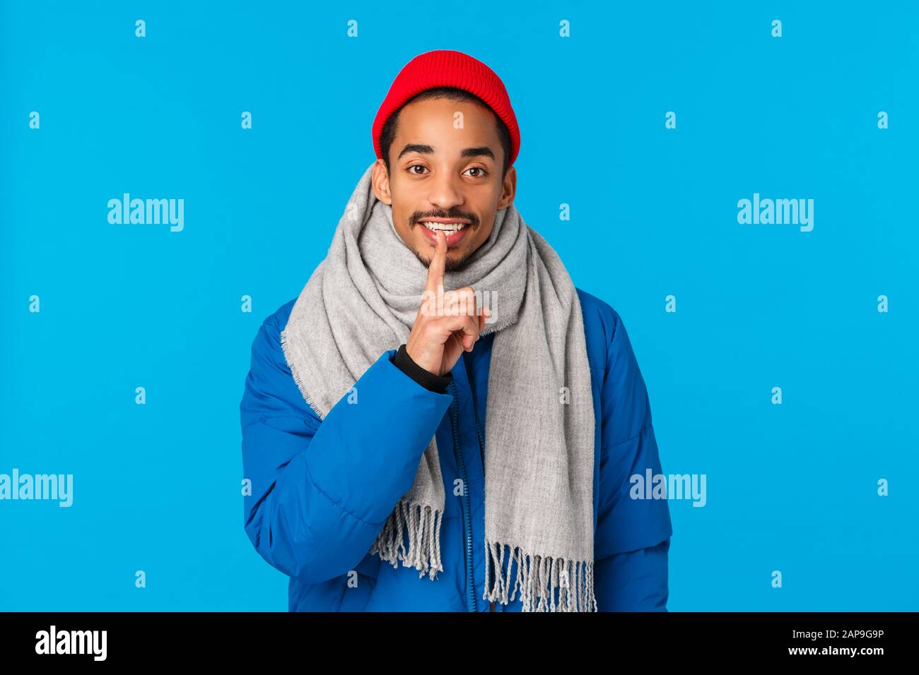 Say shhh hi-res stock photography and images - Alamy