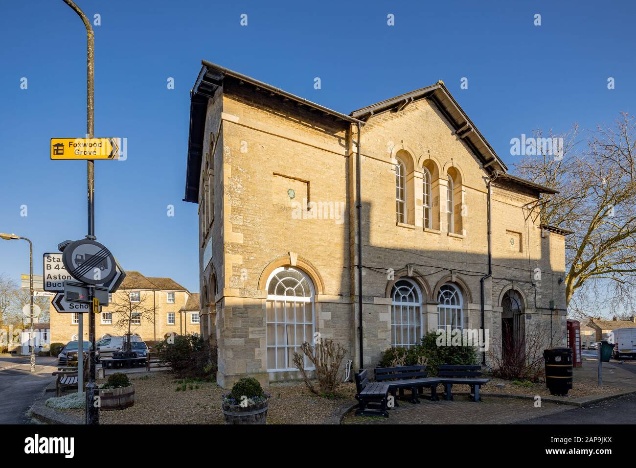 Bampton oxfordshire downton abbey hi-res stock photography and images ...