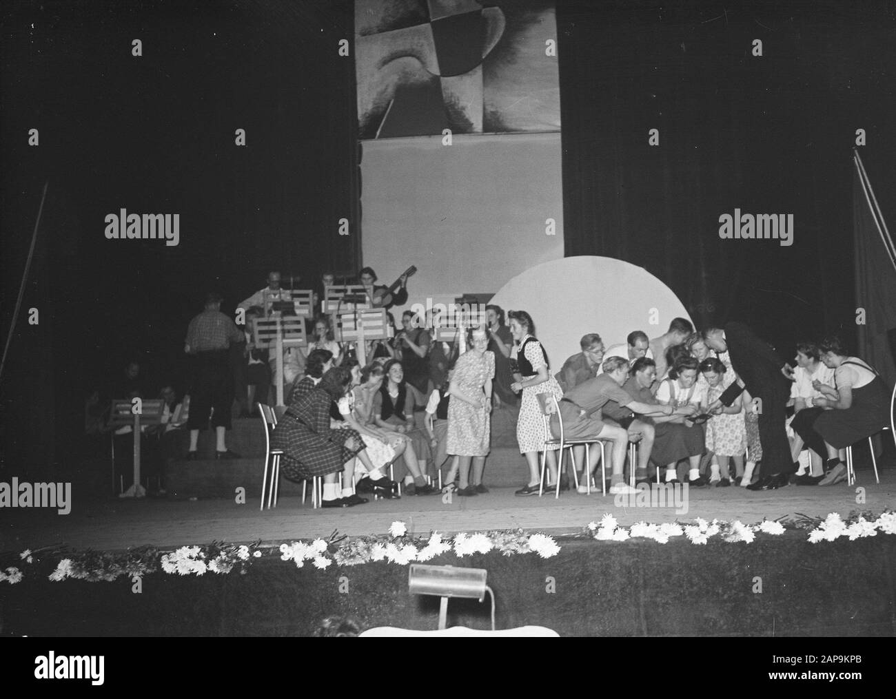 AJC 30 years of existence lay game children sitting on chairs Date: 19 ...