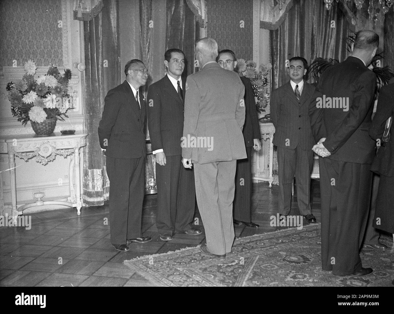 Cocktail party at Kasteel Oud Wassenaar t.g.v. visit President ...