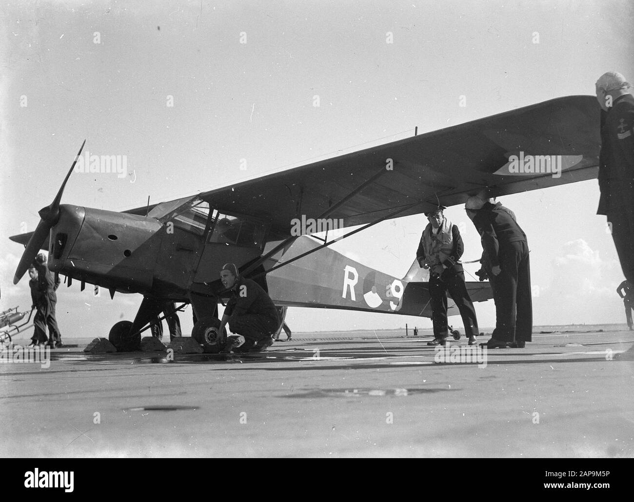 The Dutch press aboard Hr. Ms. Dan. Karel Doorman Date: September 24 ...