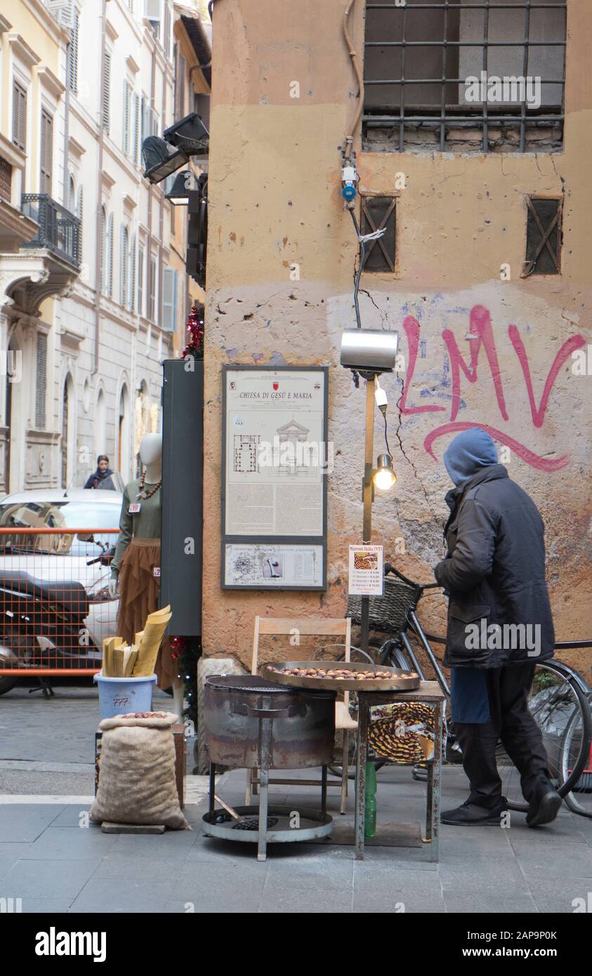 Hot chestnut stall hi-res stock photography and images - Alamy