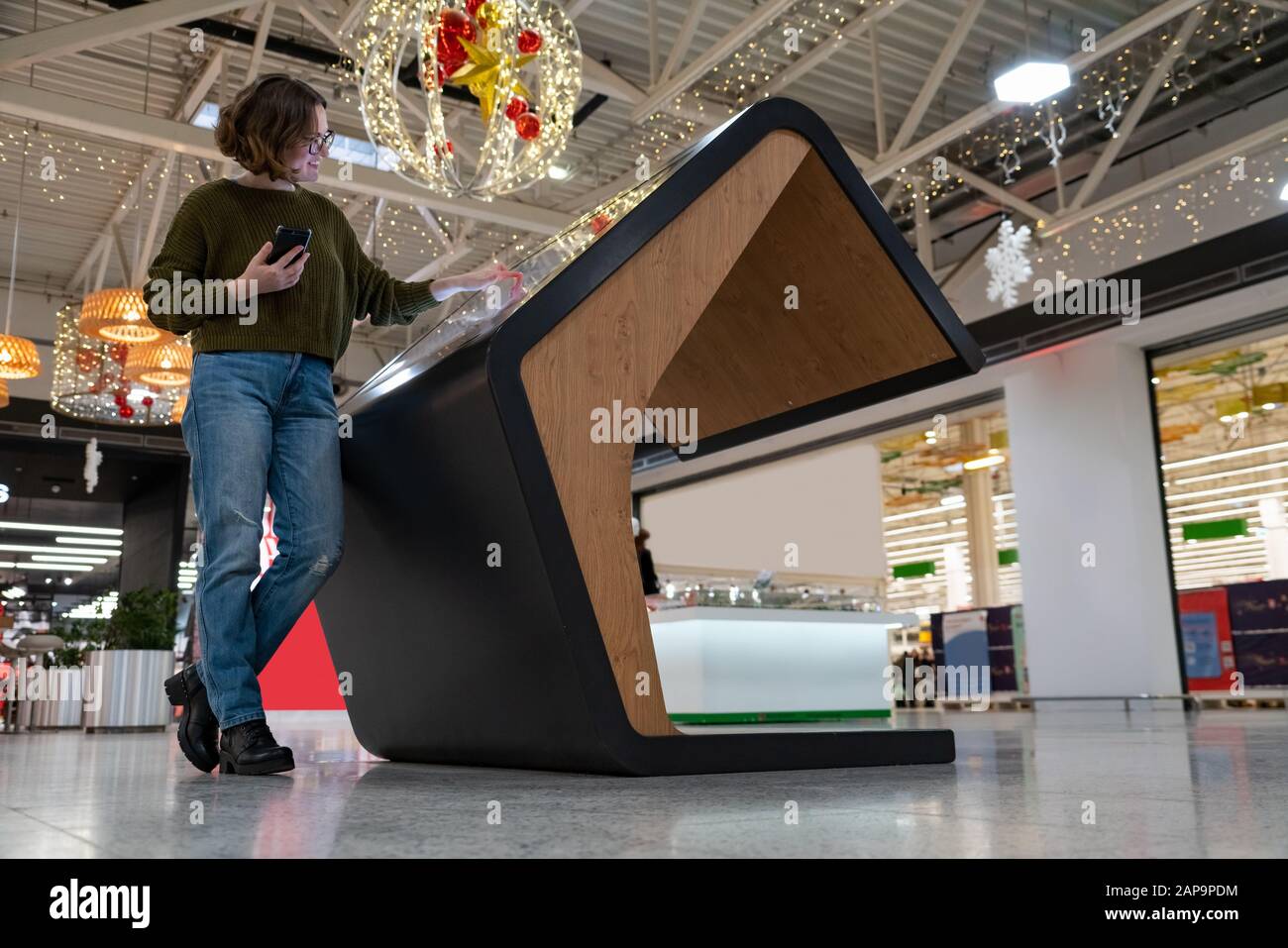 Information Desk Mall High Resolution Stock Photography and Images - Alamy